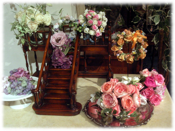 わたべりみ・東 恵巳子 二人展 ～天使の花束～ 少女人形とシルクフラワーの作品展