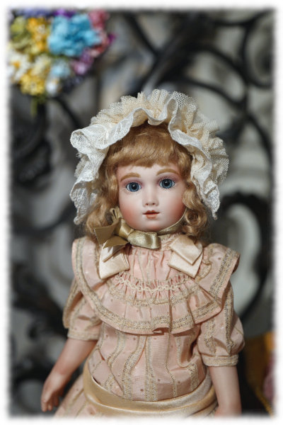 わたべりみ・東 恵巳子 二人展 ～天使の花束～ 少女人形とシルクフラワーの作品展